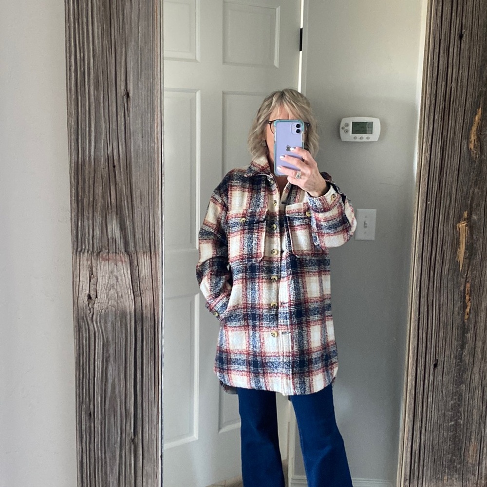 On Trend Shirt Jacket Aka “Shaket”! Nwot - Gem